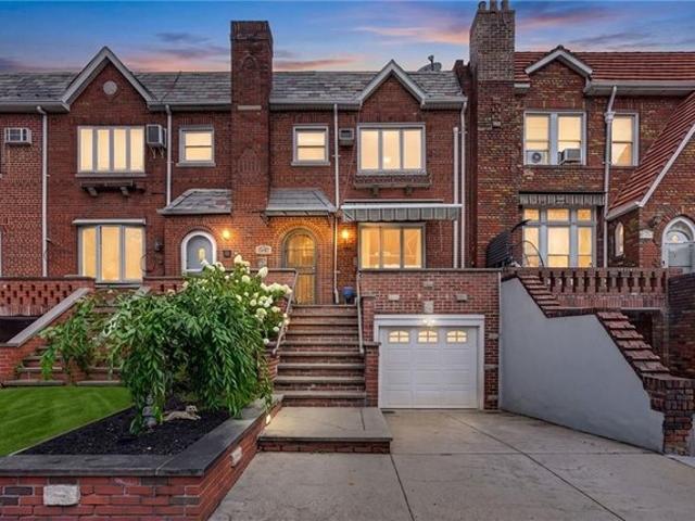 237 92nd St, Brooklyn, NY 11209
