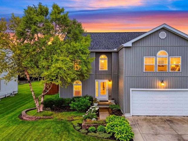 237 Cavanaugh Dr, Commercial Point, OH 43116
