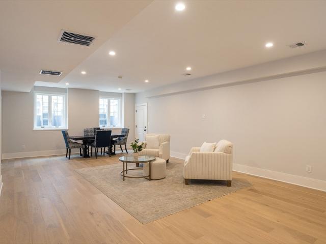 237 California St, Unit 237, Newton, MA 02458 | MLS #73490