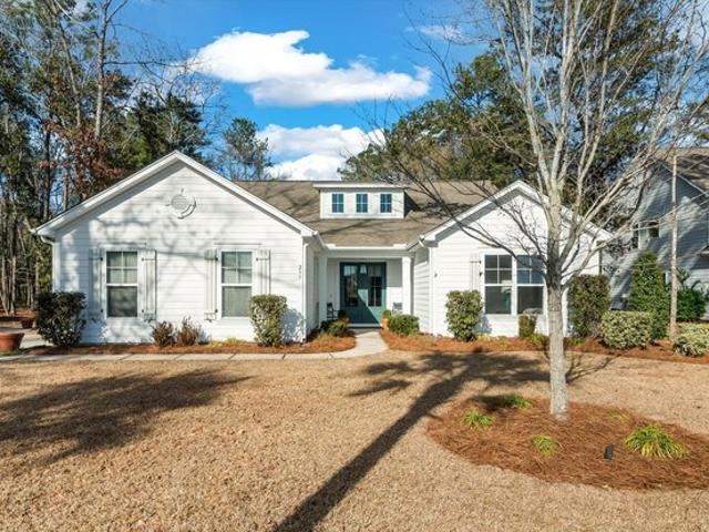 237 Camber Rd, Huger, SC 29450