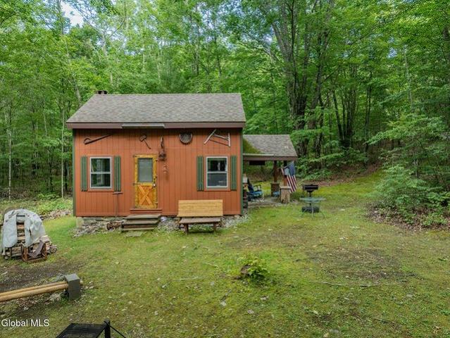 237 Bromley Ln, Granville, NY 12832