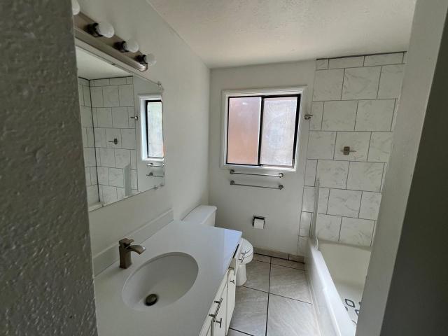 237 General Stillwell St NE 2 Bedroom Apartment for Rent at 237 General Stilwell St Ne, Albuquerque, NM 87123 South Los Altos