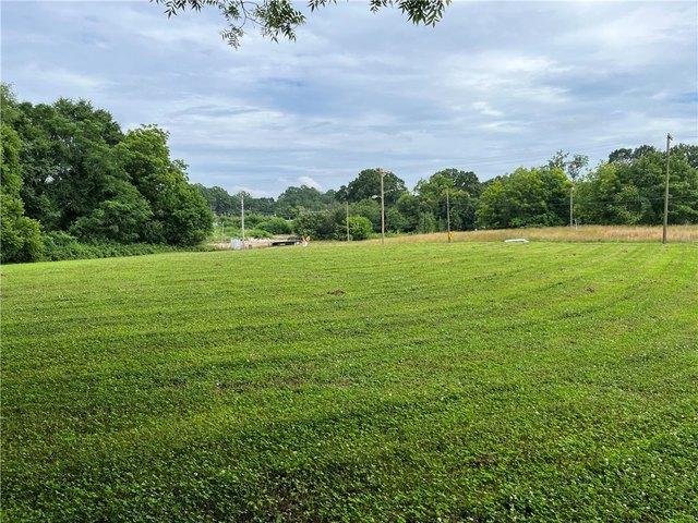 237 E Main St, Pendleton, SC 29670
