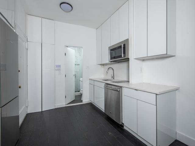 237 East 54th Street, Unit 2B