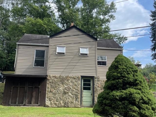 237 Fox Stop Rd