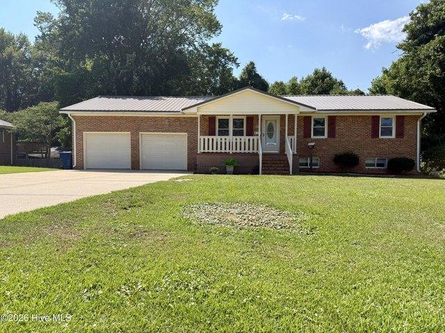237 Hollywood Blvd, Havelock, NC 28532