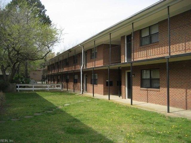 237 Ocean View Ave W Unit 19, Norfolk, VA 23503