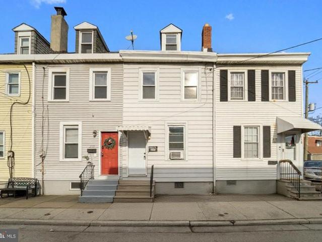 237 Morris St, Gloucester City, NJ 08030