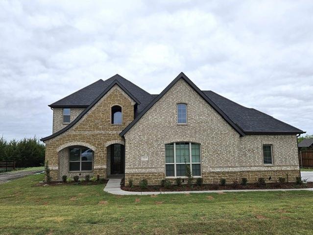 237 Magnolia Ct, Trenton, TX 75490