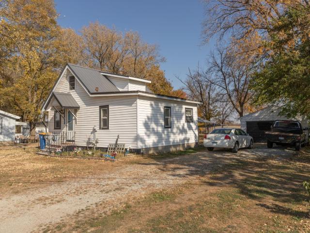 237 Mill Avenue S