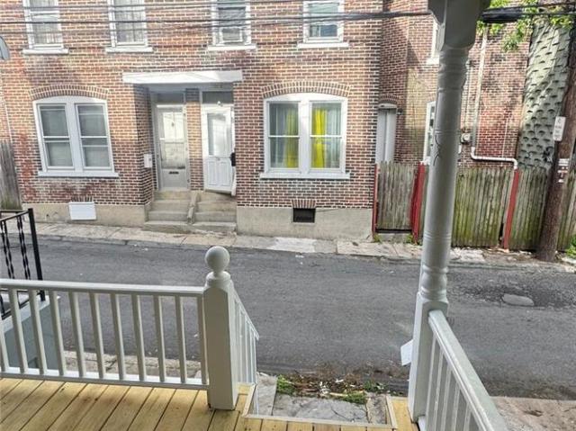 237 N Fountain Street