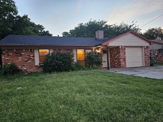 237 N Murphy