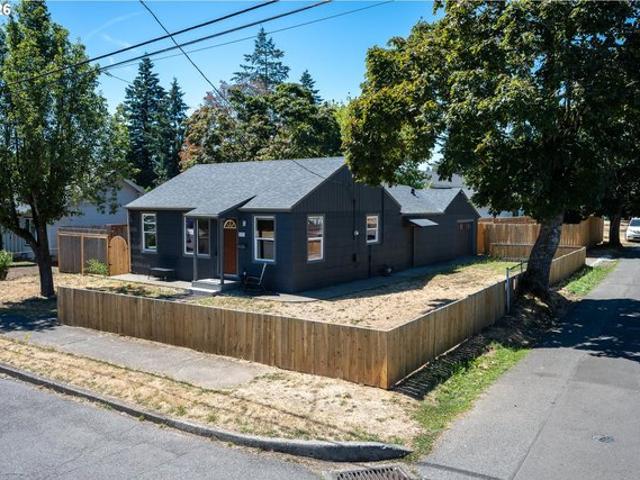 237 NE 109th Ave, Portland, OR 97220