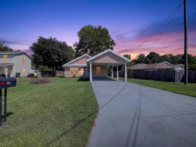 237 NE Gum Swamp Rd, Lake City, FL 32055