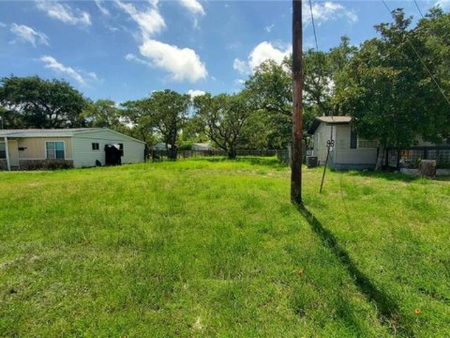 237 S 13th St Lot 5, Aransas Pass, TX 78336