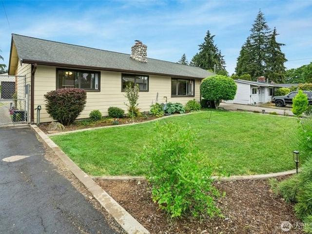 237 S 186th St, Burien, WA 98148