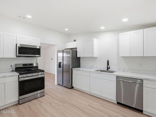 237 S Avenue B, San Manuel, AZ 85631