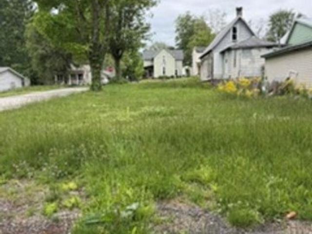 237 S Jefferson St, Knightstown, IN 46148