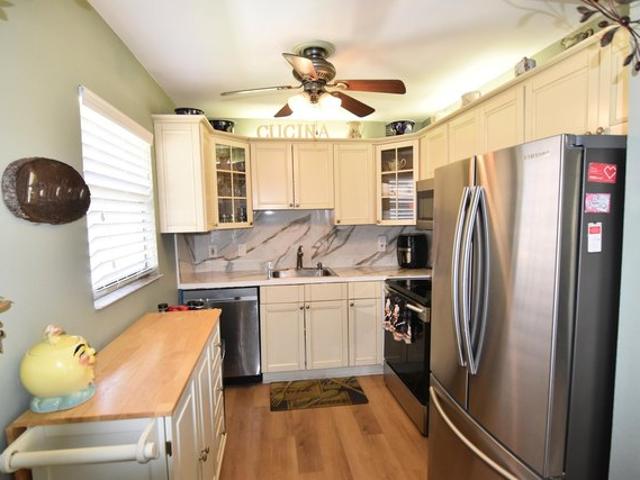 237 Saxony E, Delray Beach, FL 33446