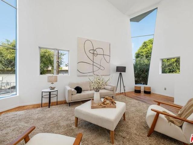 237 San Juan Ave, Venice, CA 90291 in Marina del Rey, California