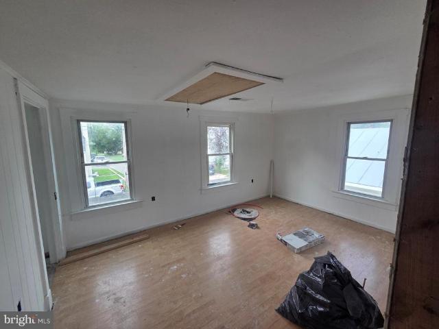 237 Short Street