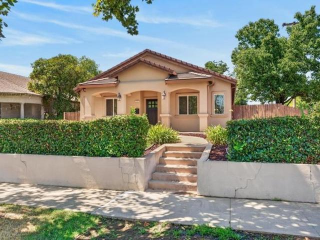 237 Sierra Blvd, Roseville, CA 95678