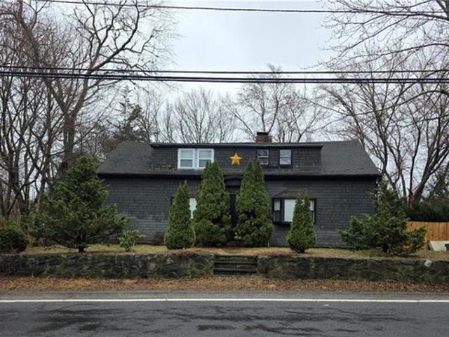 237 Spring St, Hopkinton, RI 02832