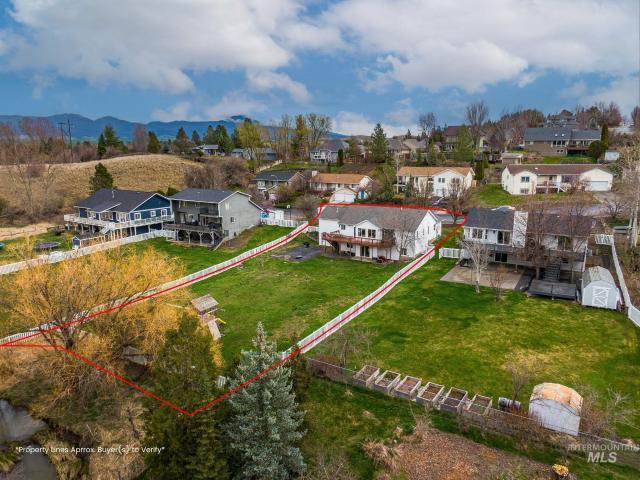 237 Sunrise Dr