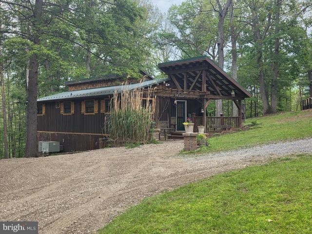 237 Redbud Lane