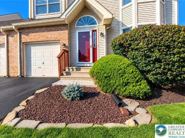 237 Ridings Circle