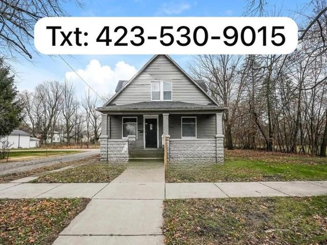 237 W Garfield Ave, Elkhart, IN 46516