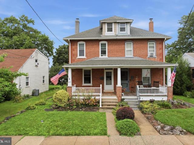 237 W Hamlin Avenue