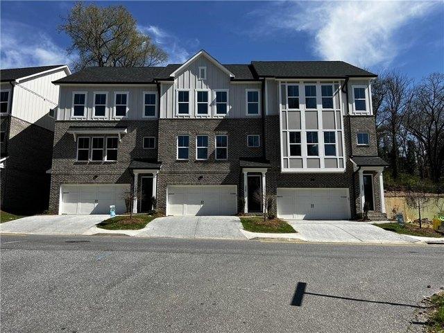 237 W Marietta St, Canton, GA 30114