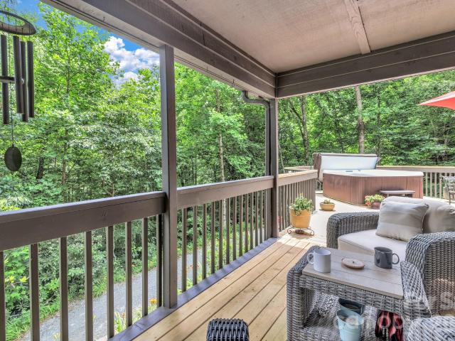 237 Woodys Drive