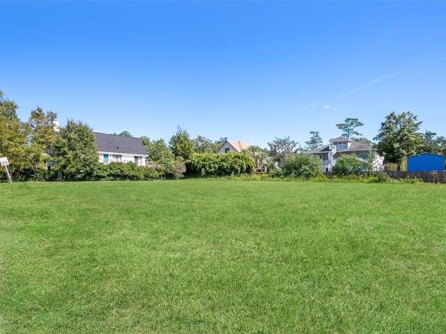 237 West St, Mandeville, LA 70448 | MLS #2475