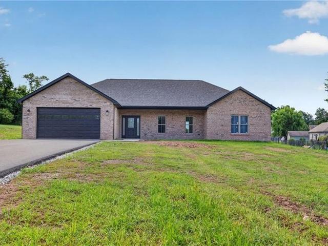 237 Willow Way, Uniontown, PA 15401