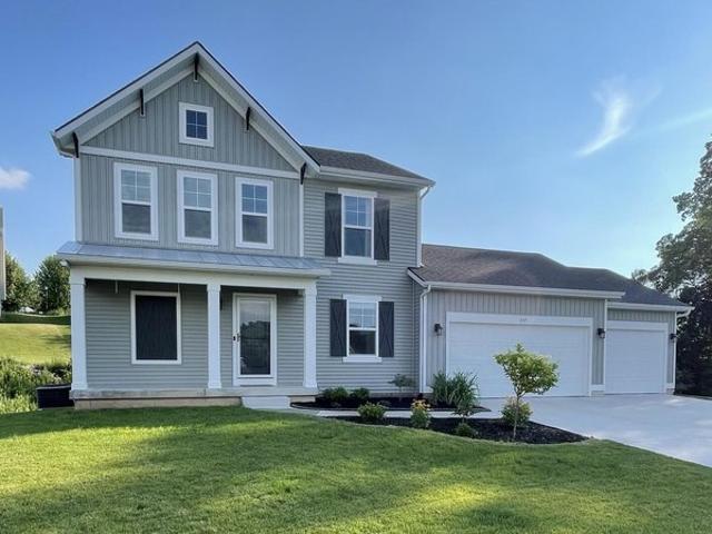 237 Young Ct, Rockford, MI 49341