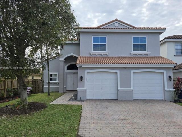 23844 SW 107th Pl, Homestead, FL 33032