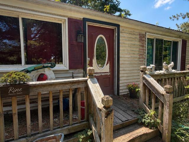2384 E Dexter Trail