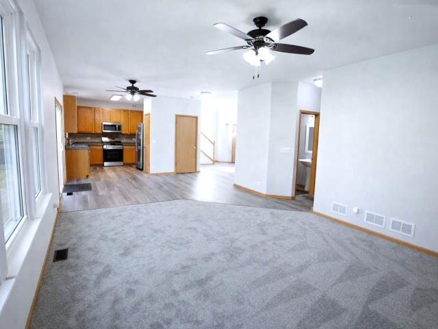 2384 lundquist drive