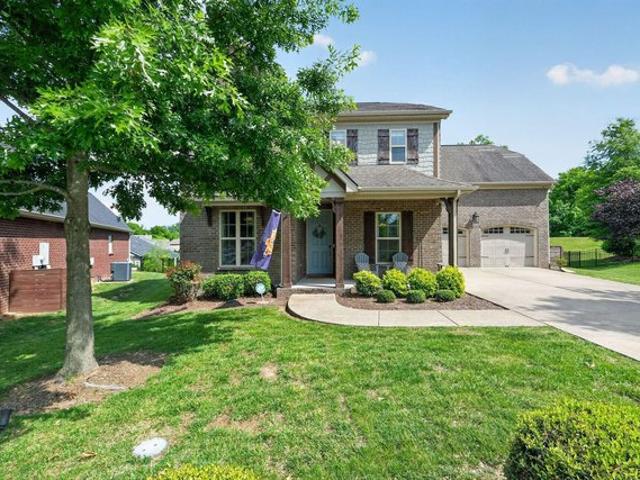 2384 Stockwood Trl, Thompsons Station, TN 37179