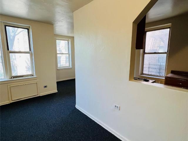 2385 Barker Avenue 2U