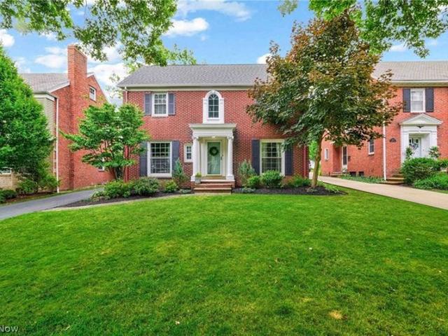 2385 Lalemant Rd, University Heights, OH 44118