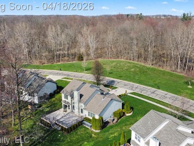2385 Lorraina Lane