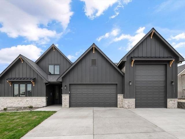 2385 Waterhill Ave, Richland, WA 99352