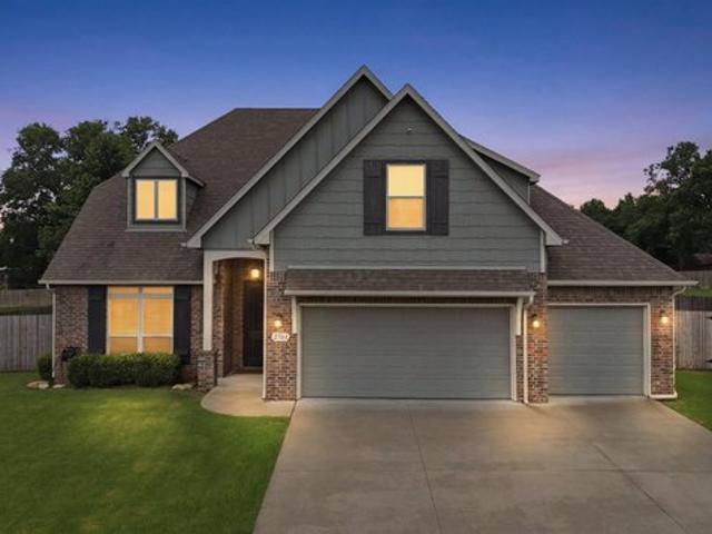 23868 E 95th St S, Broken Arrow, OK 74014