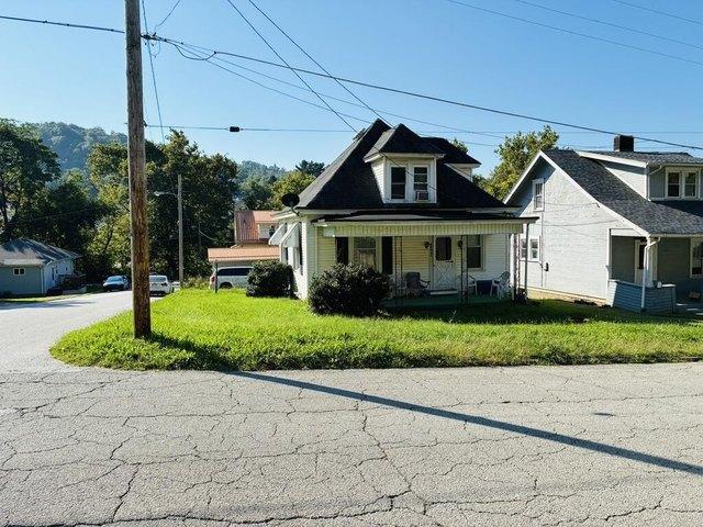 2386 Overbrook Ave, Wheeling, WV 26003