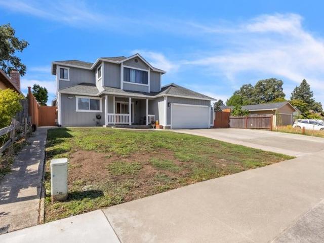 2386 Baggett Dr, Santa Rosa, CA 95401