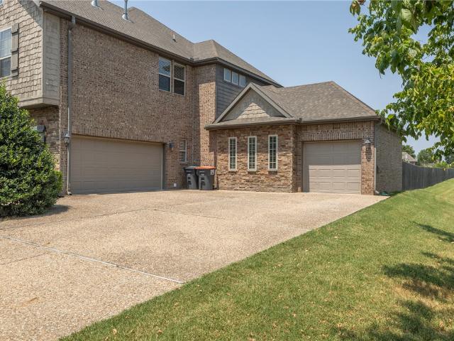 2386 Riverfront Lane