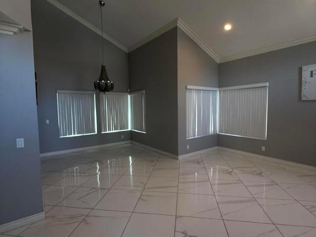 2386 Sawgrass St, El Cajon, CA 92019 | MLS #PTP2602 | Compass